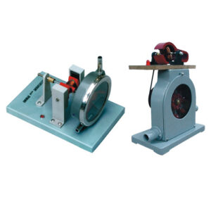 WATER TURBINE WITH DYNAMO - Almicroinstruments